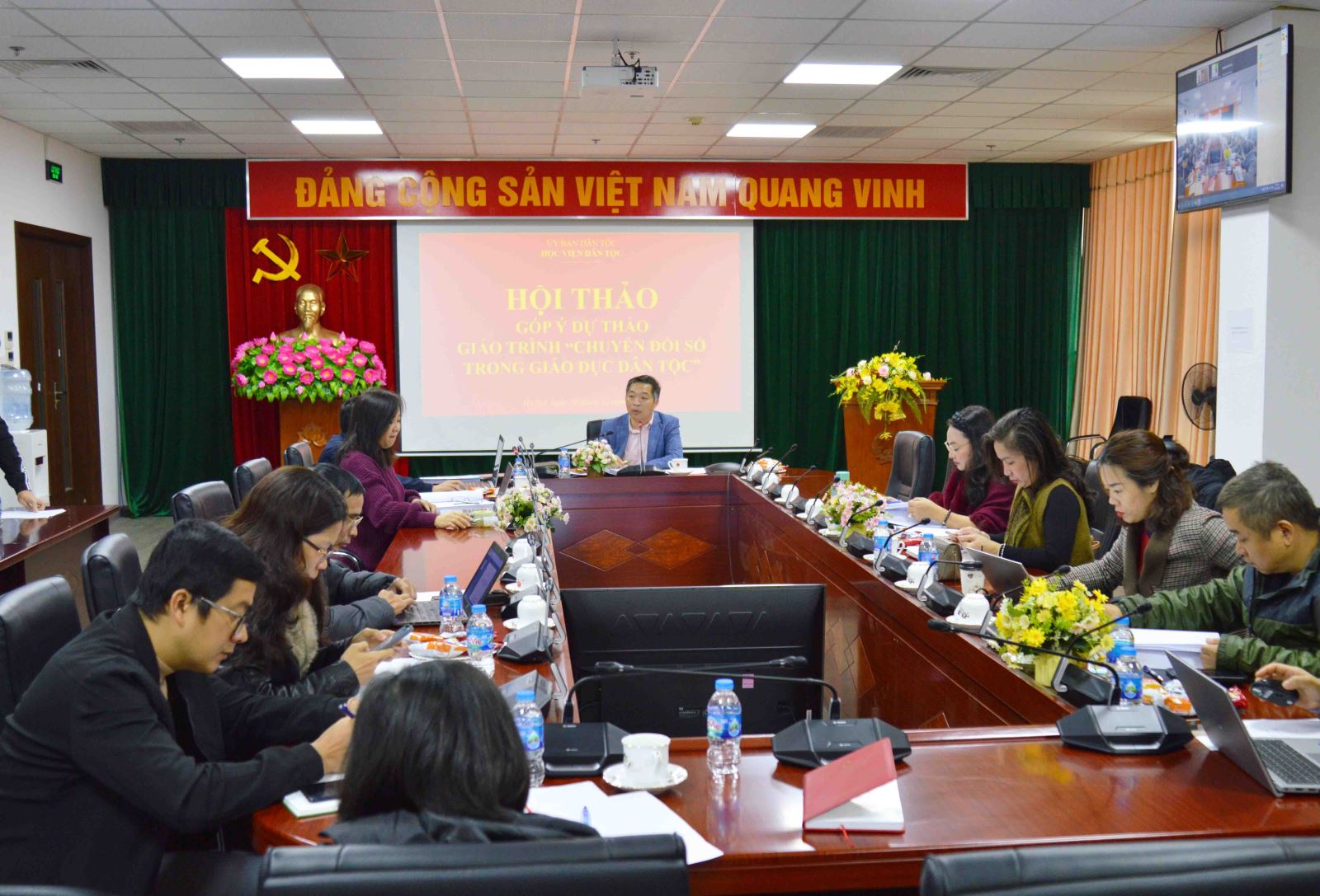 Hội thảo góp ý dự thảo Giáo trình Chuyển đổi số trong giáo dục dân tộc